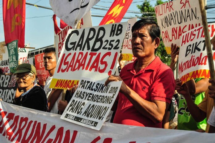IN PHOTOS: 28th year commemoration of Mendiola Massacre - | Manila Today