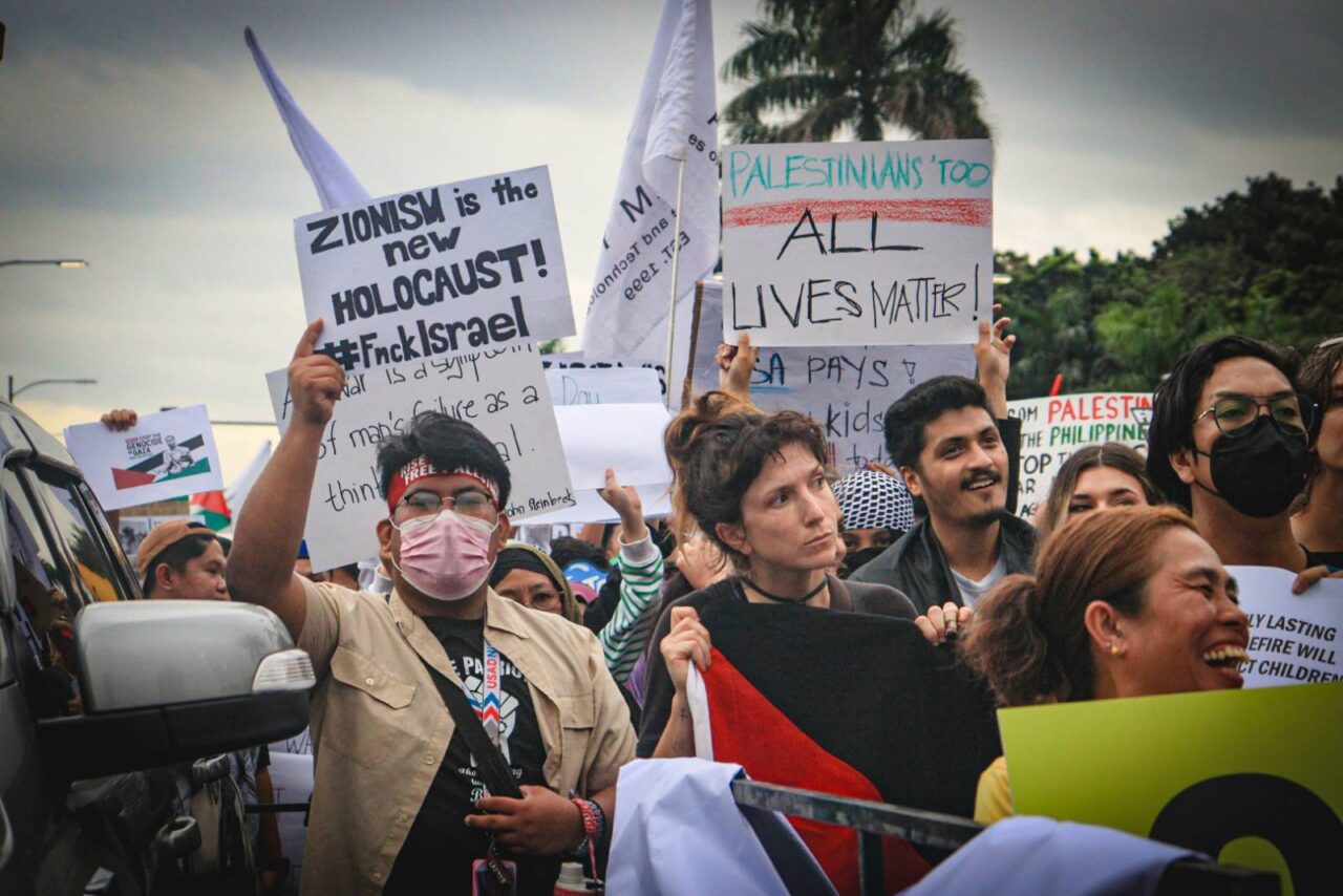 Free Palestine: Groups march in solidarity for Palestinian resistance ...